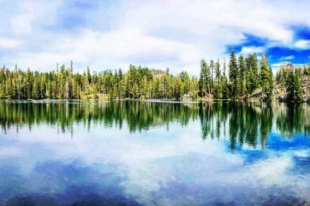 Crystal Lake - Lassen Volcanic National Park | Plumas County California
